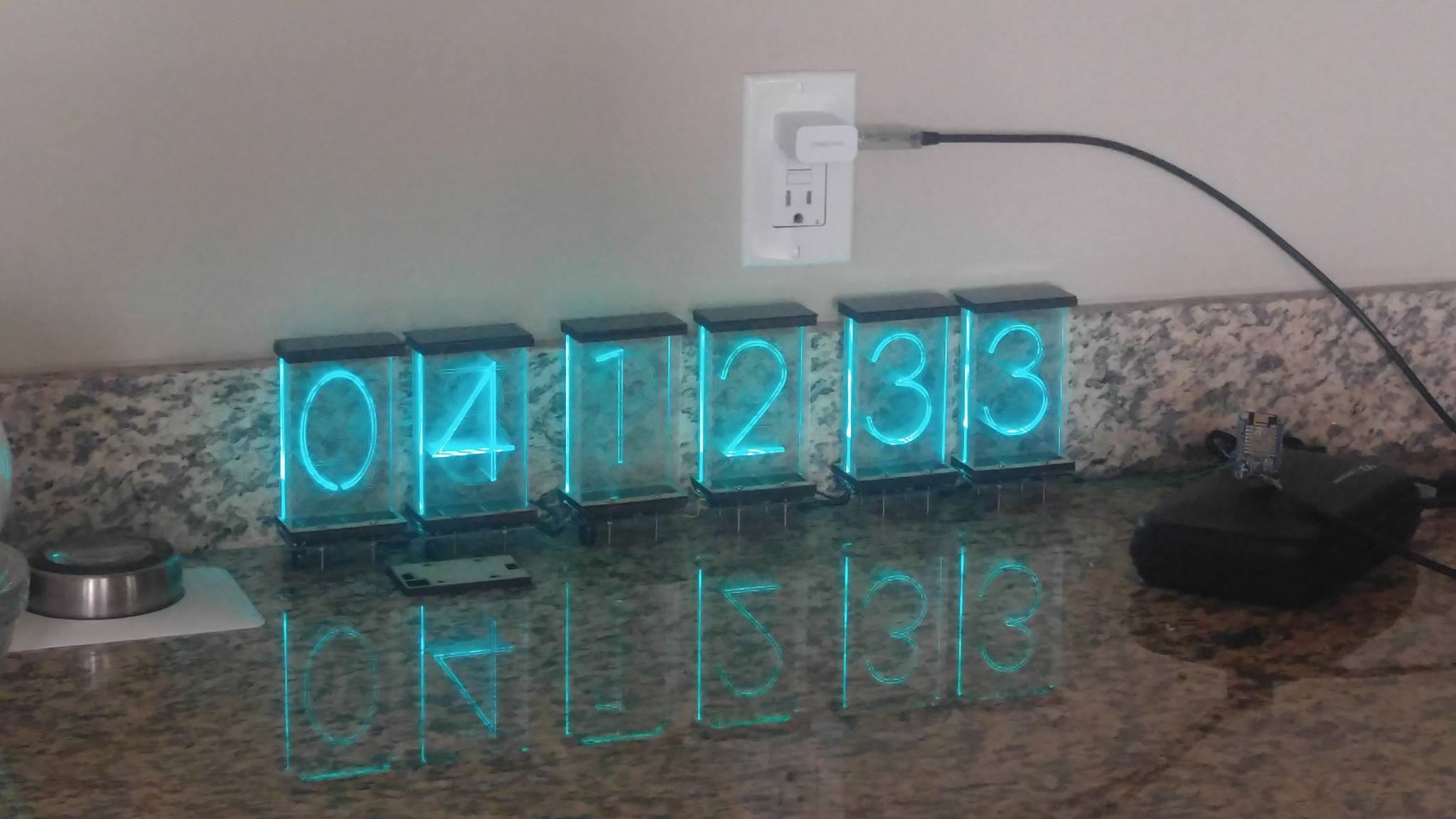 Reinventing The LED Nixie Clock | LED Nixe Clock